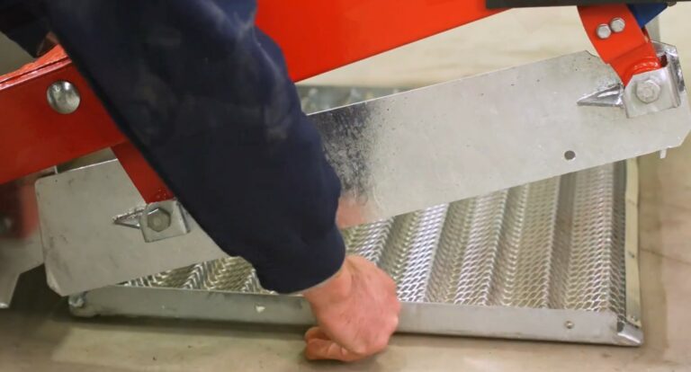 Sand Man 850 Sand Sifter: How it Works